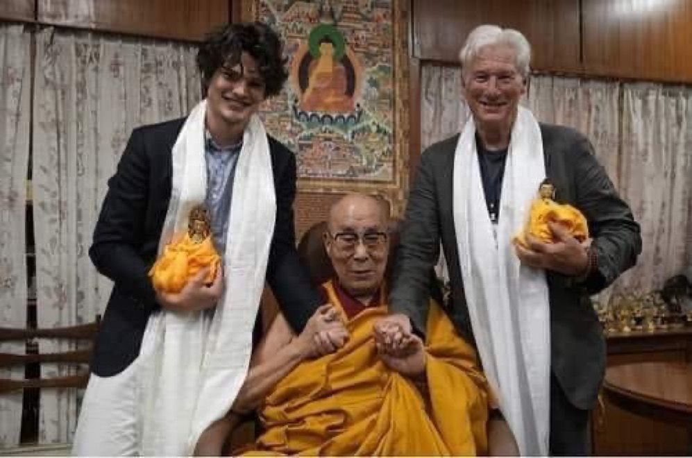 Así luce el hijo mayor de Richard Gere que se parece a él Así luce el hijo mayor de Richard Gere que se parece a él