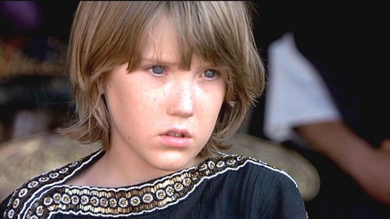 Todo un galán: así luce hoy el recordado Lucius de Gladiador