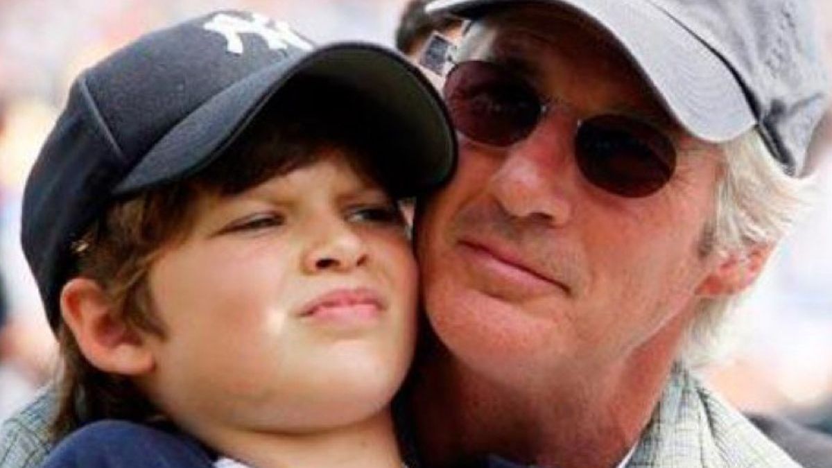 Así luce el hijo mayor de Richard Gere que se parece a él Así luce el hijo mayor de Richard Gere que se parece a él