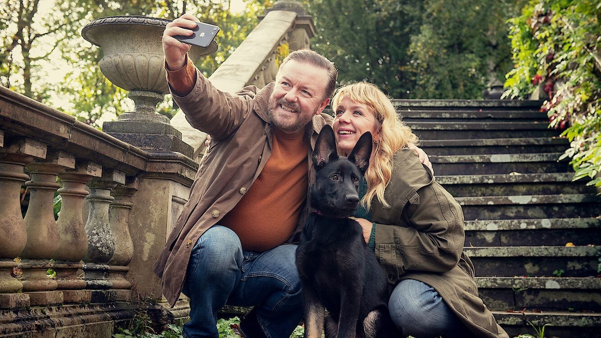 Tres motivos para ver After life, el drama de Netflix que te emocionará