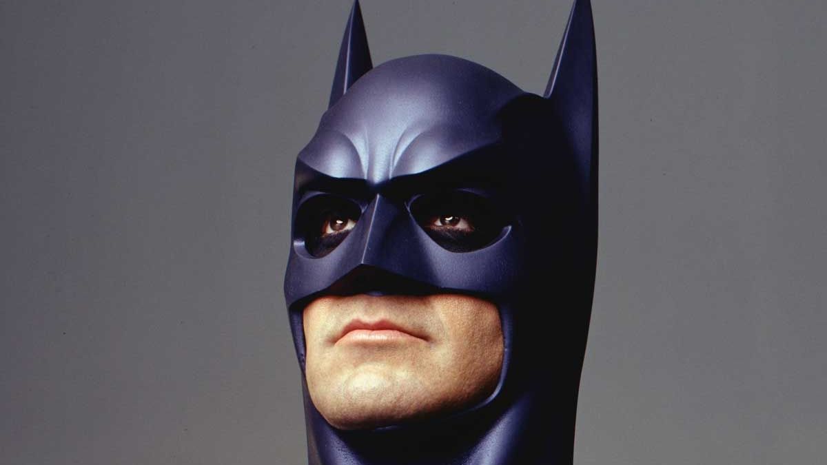 George Clooney asegura que su Batman supera al de un reconocido actor
