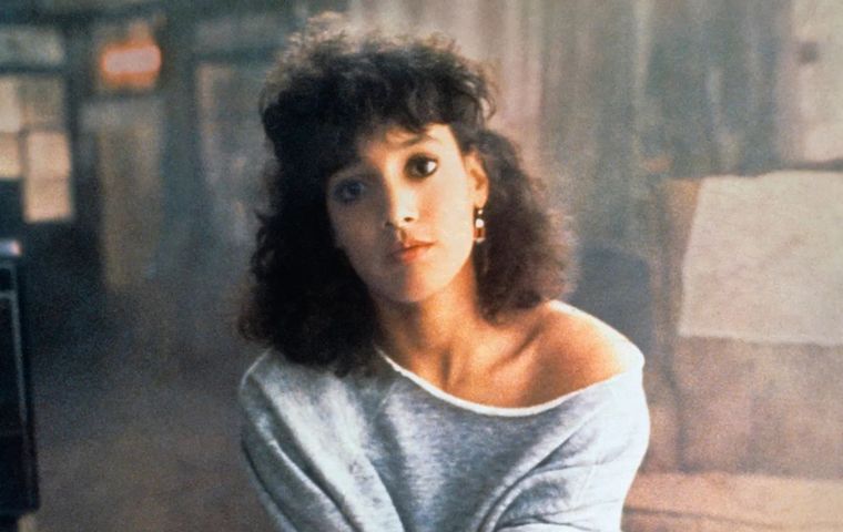 Flashdance: el clásico de los 80 cumple 40 años y repasamos algunas curiosidades