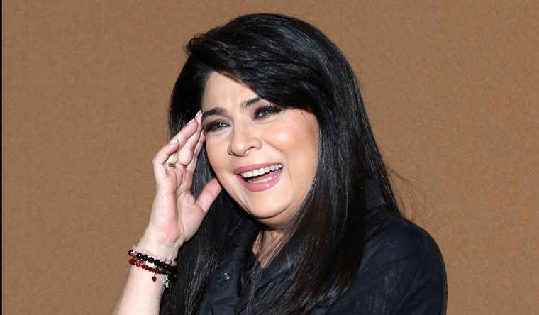 Victoria Ruffo frente a una difícil decisión con Televisa