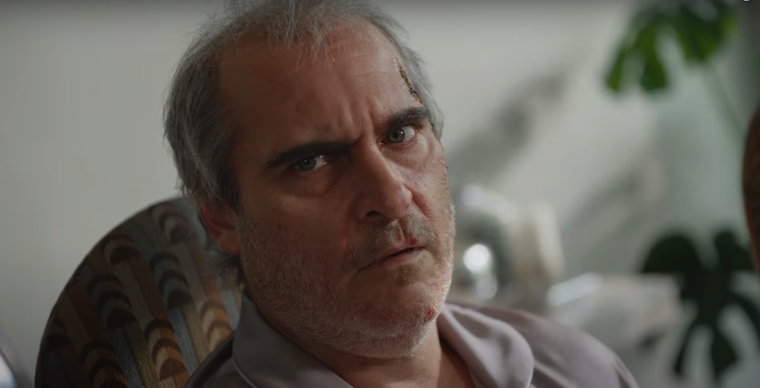 Una nueva escena de Beau tiene miedo revela a Joaquin Phoenix en malas ...